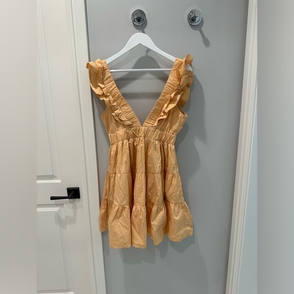 Abercrombie & Fitch | Dresses | Abercrombie Ruffle Dress Beautiful ...